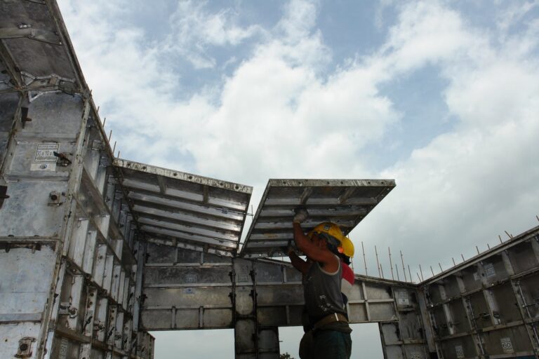What is Aluminium Formwork System? Its Advantages & Disadvantages ...