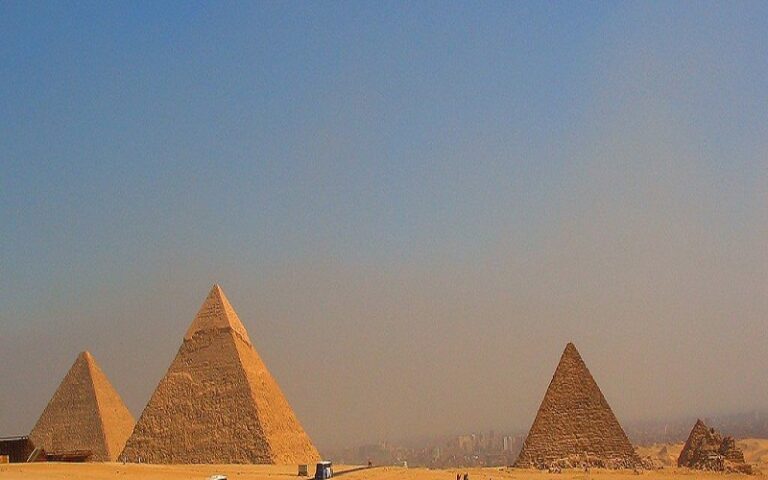 How Were the Pyramids of Egypt Built? – Mastercivilengineer
